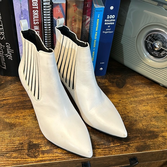 Shoes | Used Bleecker And Bond Boots | Poshmark